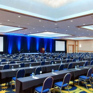 Doubletree Hotel at Warren Place | TravelOK.com - Oklahoma's Official ...