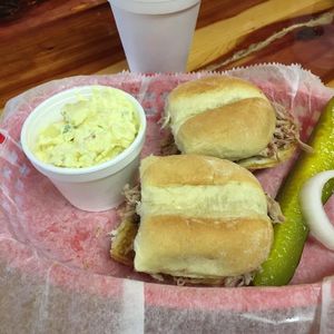 Rustler's BBQ | TravelOK.com - Oklahoma's Official Travel & Tourism Site