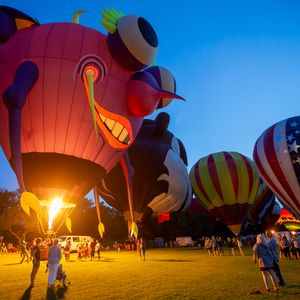 FireLake Fireflight Balloon Festival | TravelOK.com - Oklahoma's ...