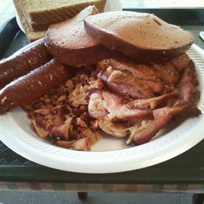 George's Happy Hog Bar-B-Q | TravelOK.com - Oklahoma's Official Travel ...