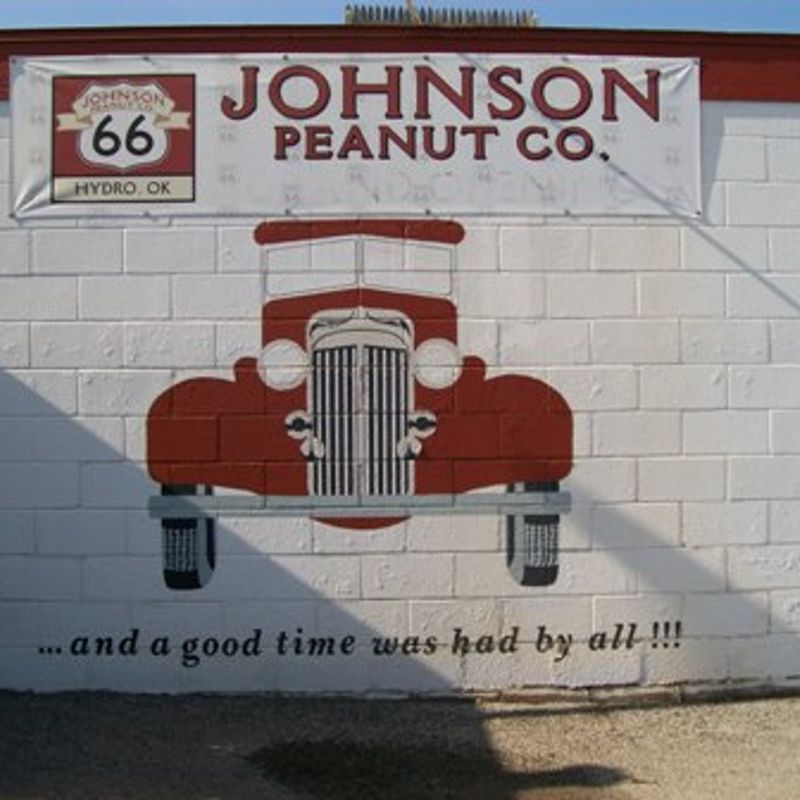 Deer Creek Market & Nutopia | TravelOK.com - Oklahoma's Official Travel ...