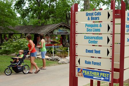 Tulsa Zoo | TravelOK.com - Oklahoma's Official Travel & Tourism Site