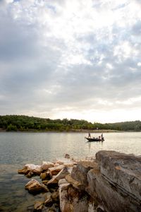 Lake Tenkiller | TravelOK.com - Oklahoma's Official Travel & Tourism Site