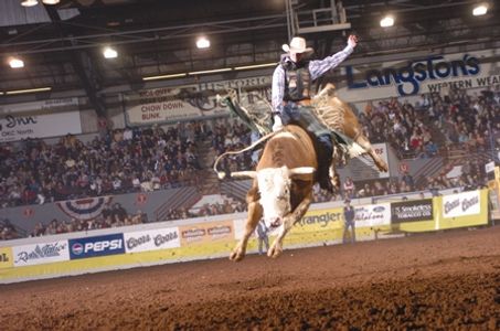 Lazy E Arena | TravelOK.com - Oklahoma's Official Travel & Tourism Site