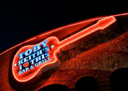Toby Keith's I Love This Bar and Grill | TravelOK.com - Oklahoma's ...