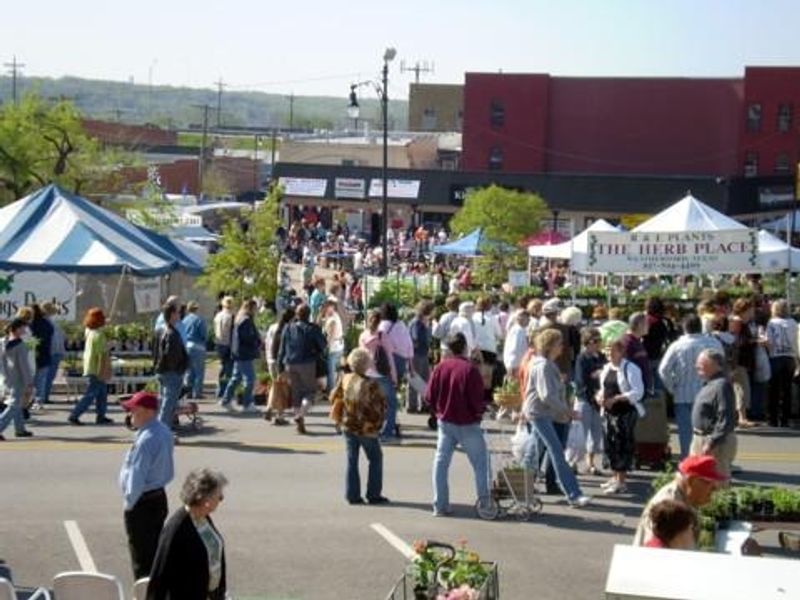 50 Ways to Celebrate Spring in Oklahoma | TravelOK.com - Oklahoma's ...