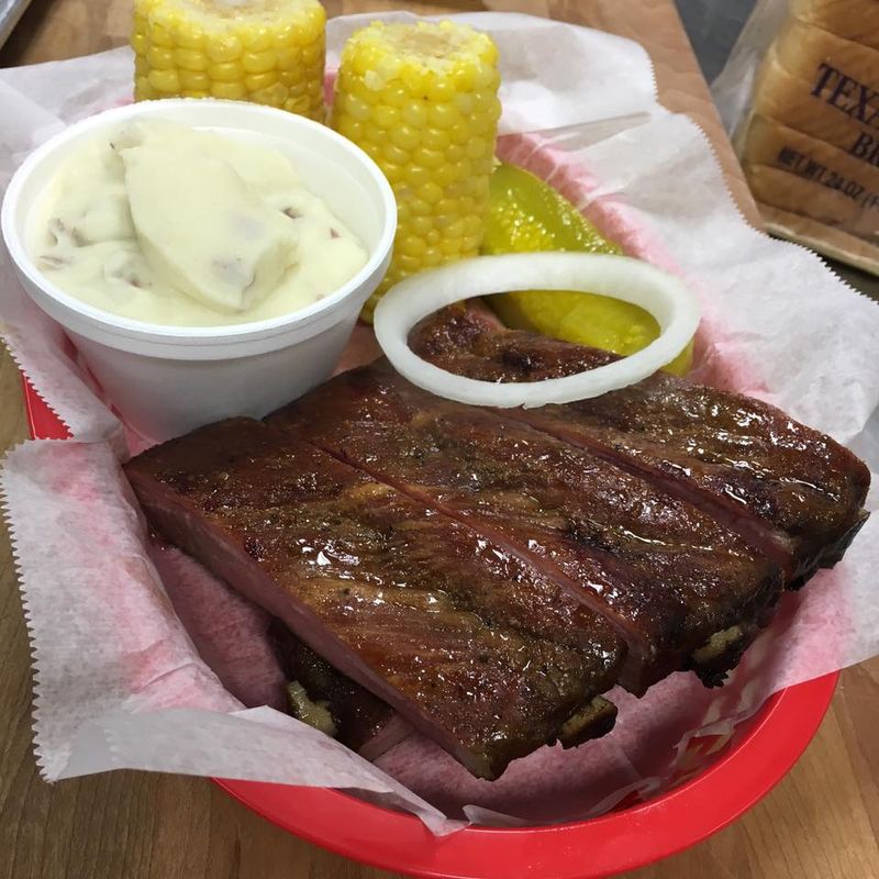 Rustler's BBQ | TravelOK.com - Oklahoma's Official Travel & Tourism Site