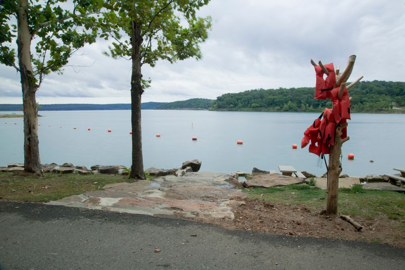 Lake Tenkiller | TravelOK.com - Oklahoma's Official Travel & Tourism Site