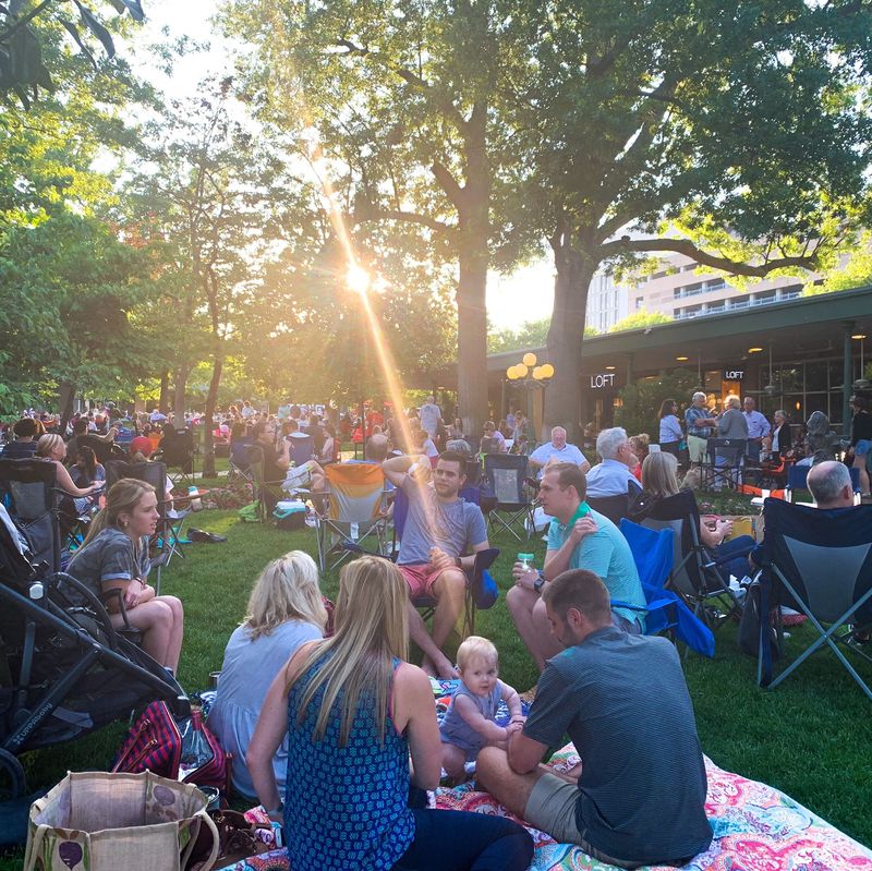 Utica Square | TravelOK.com - Oklahoma's Official Travel & Tourism Site