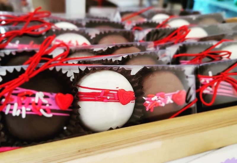 Apple Tree Chocolate | TravelOK.com - Oklahoma's Official Travel ...