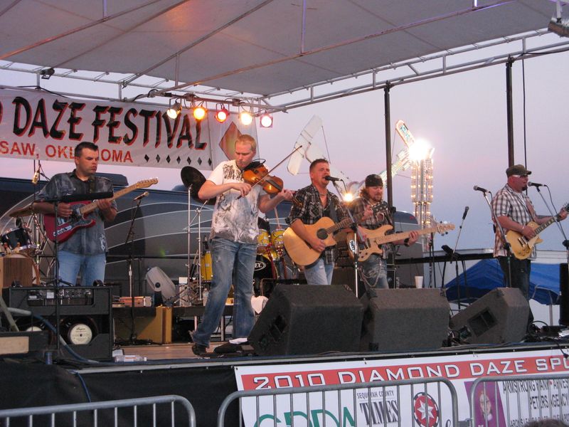 Diamond Daze Festival | TravelOK.com - Oklahoma's Official Travel ...