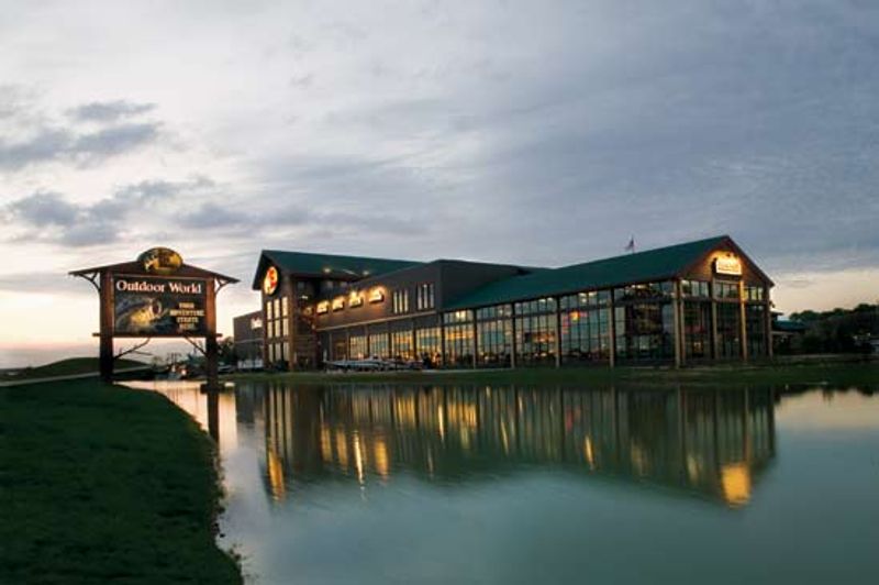 Bass Pro Shops Outdoor World | TravelOK.com - Oklahoma's Official ...