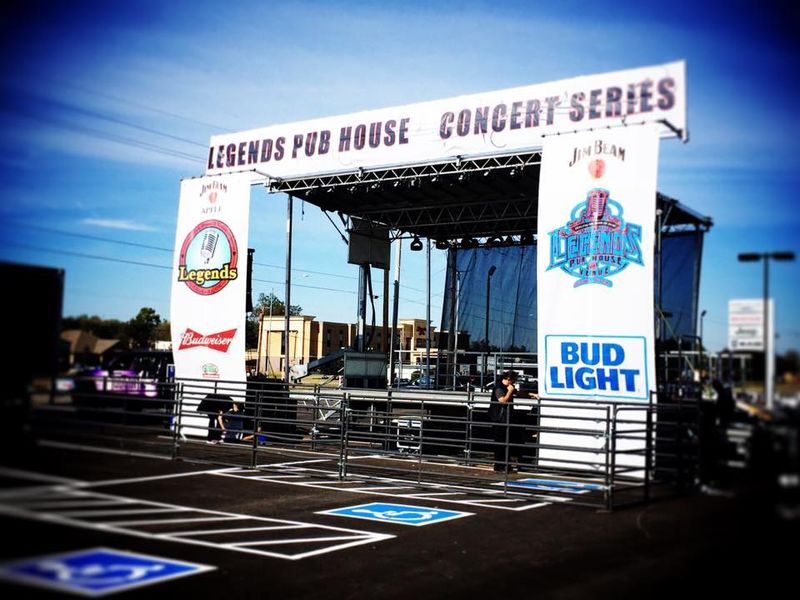 Legends Pub House & Venue | TravelOK.com - Oklahoma's Official Travel ...