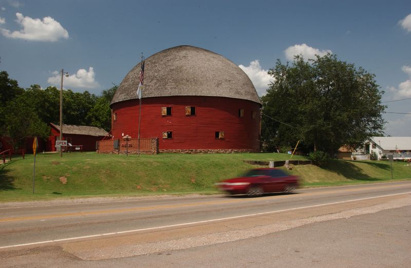 Round Barn Rendezvous | TravelOK.com - Oklahoma's Official Travel ...