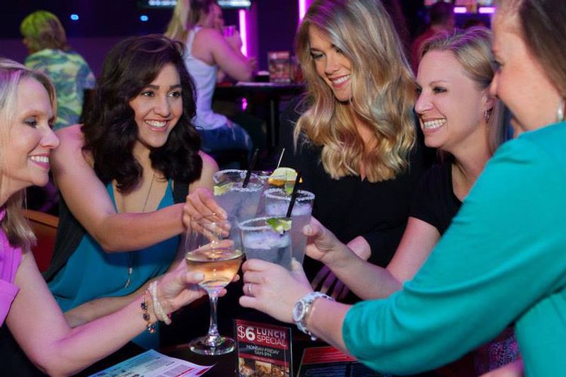 HeyDay Entertainment | TravelOK.com - Oklahoma's Official Travel ...