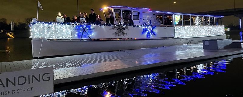 Holiday River Parade | TravelOK.com - Oklahoma's Official Travel ...