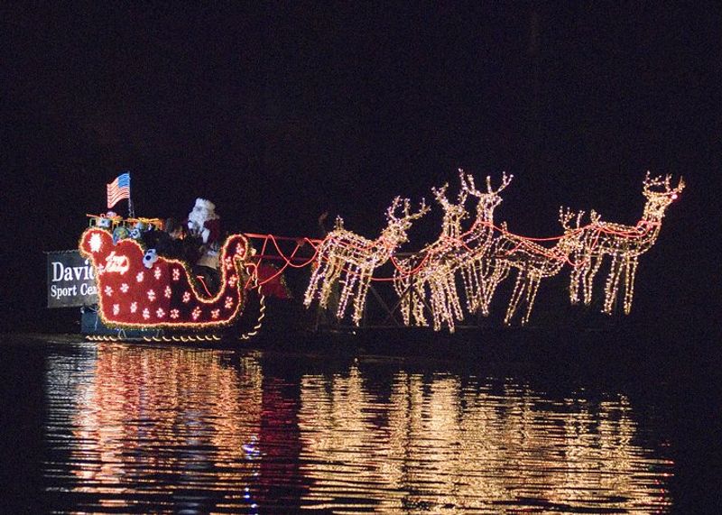Holiday River Parade | TravelOK.com - Oklahoma's Official Travel ...